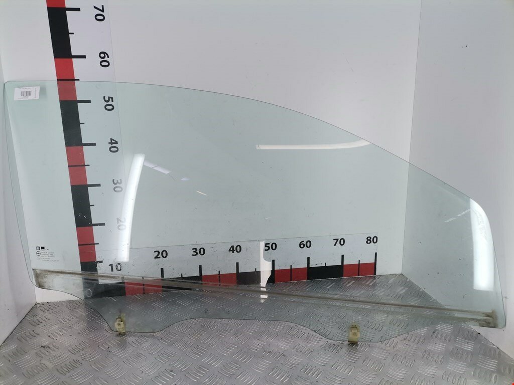 Стекло двери передней правой Chevrolet Aveo (T200-T250) 96585714 арт. 1851091