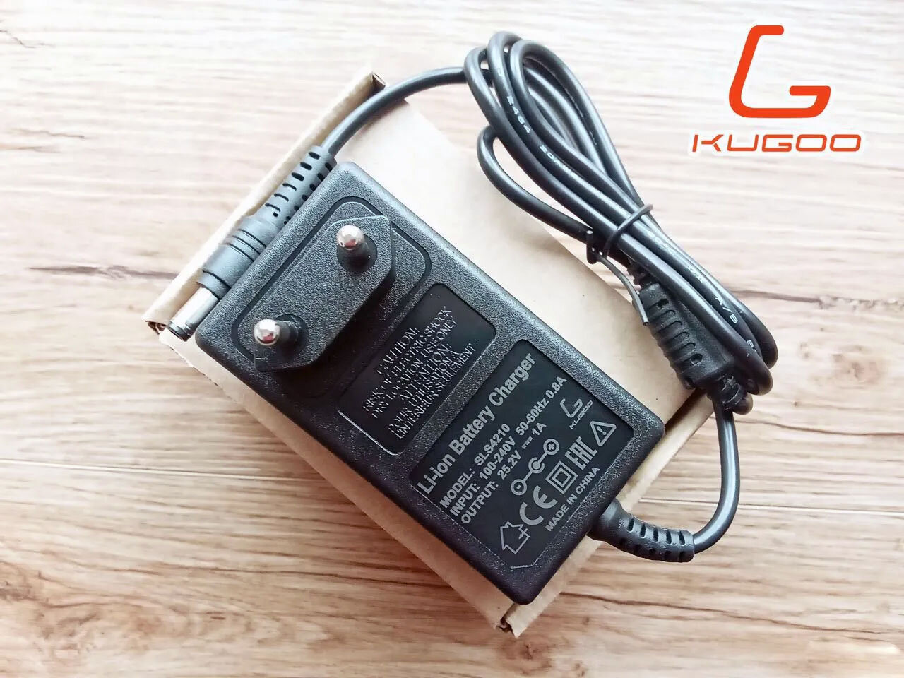 Зарядное устройство SLS4210 25.2V 1A для самоката Куго Kirin Mini 2