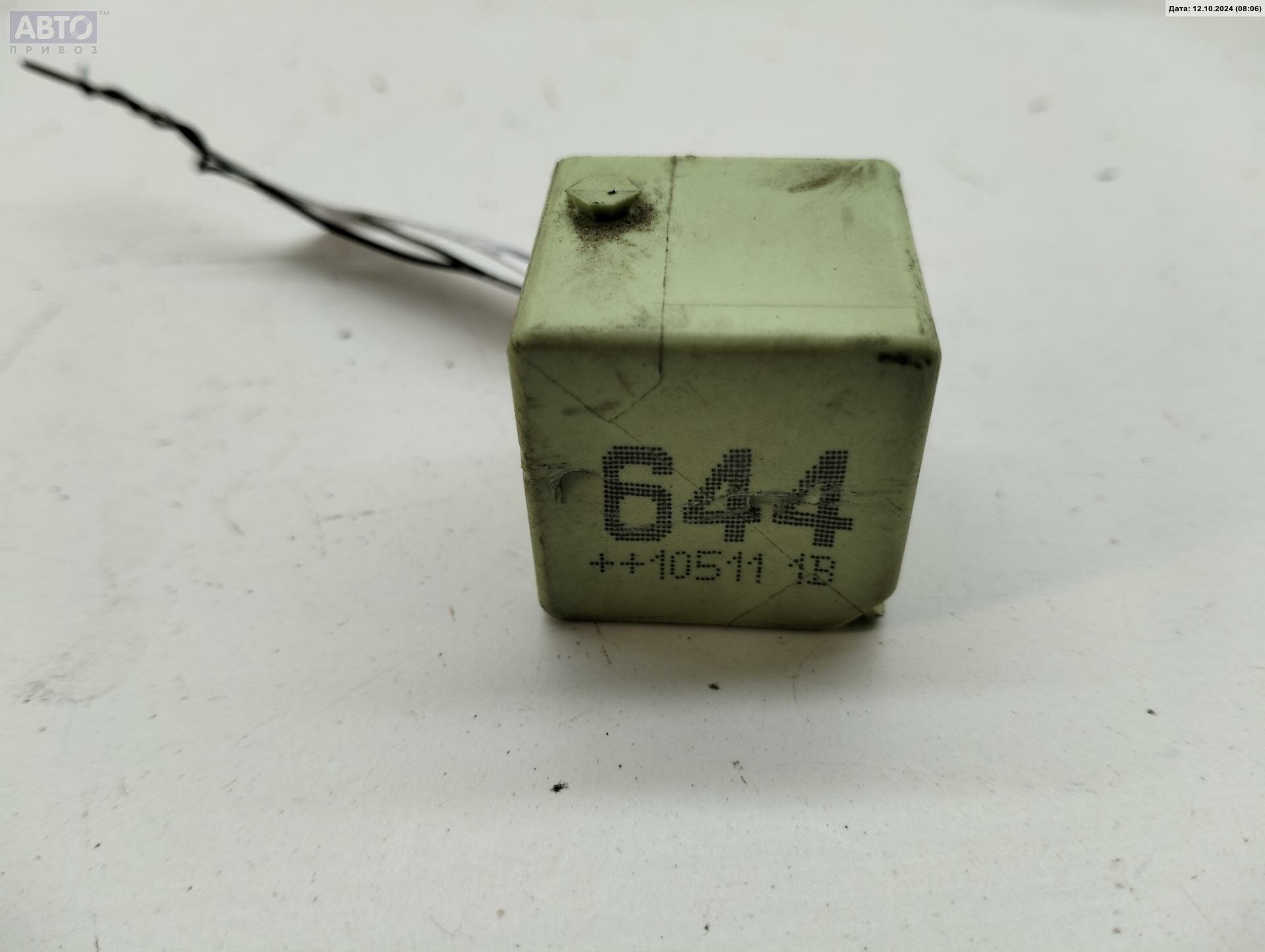 Реле (прочие) Volkswagen Passat B4