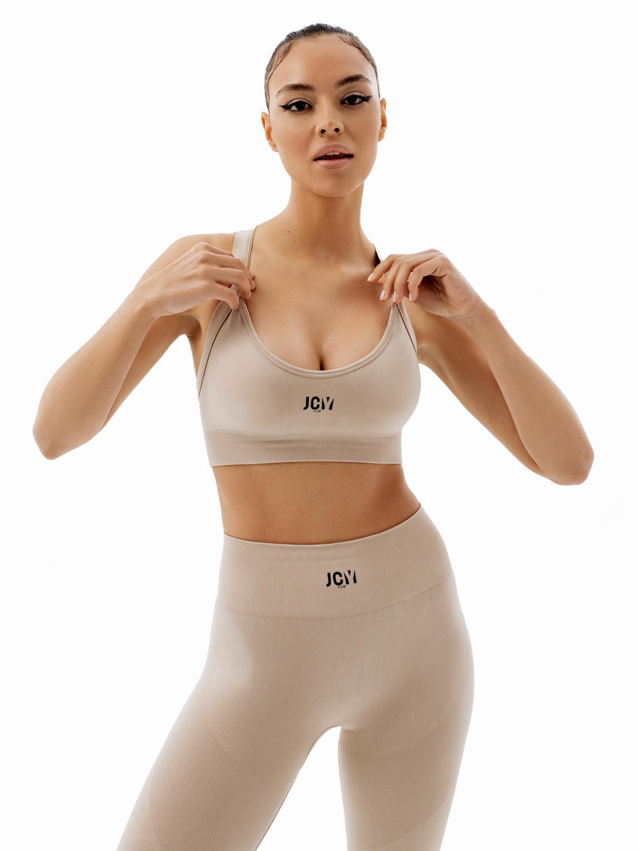 Топ спортивный коллекция SWEET VIBES