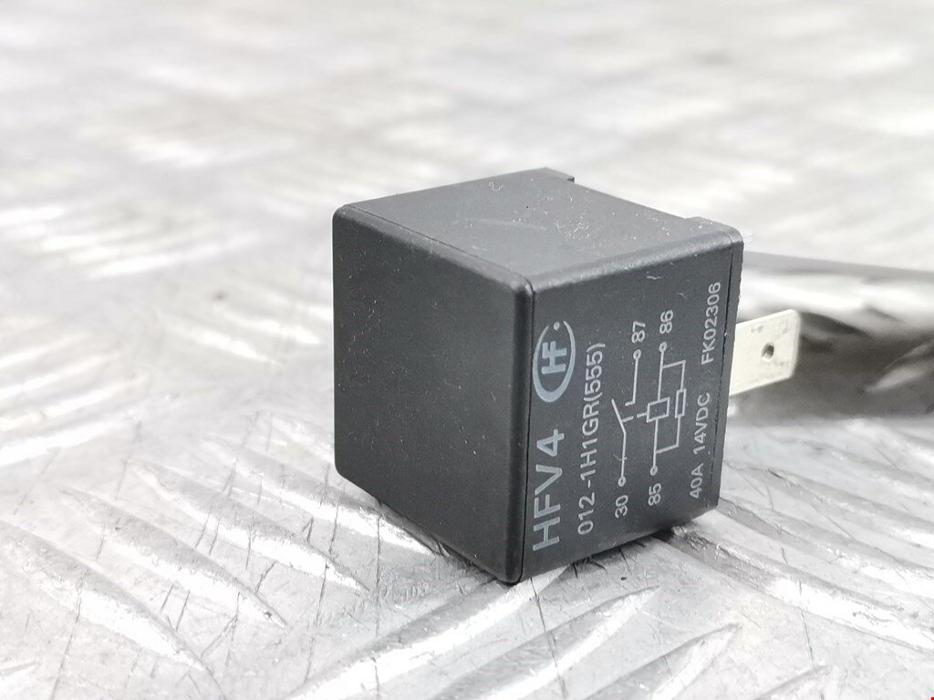 Реле Jeep Grand Cherokee 3 0121H1GR арт. 2101581