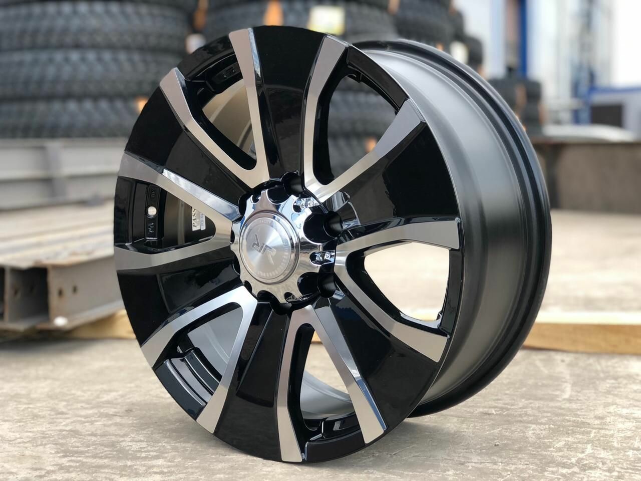 Диски автомобильные RR CSS9030 18*8,0 6*139,7 ET20 106,1 B-P, шт