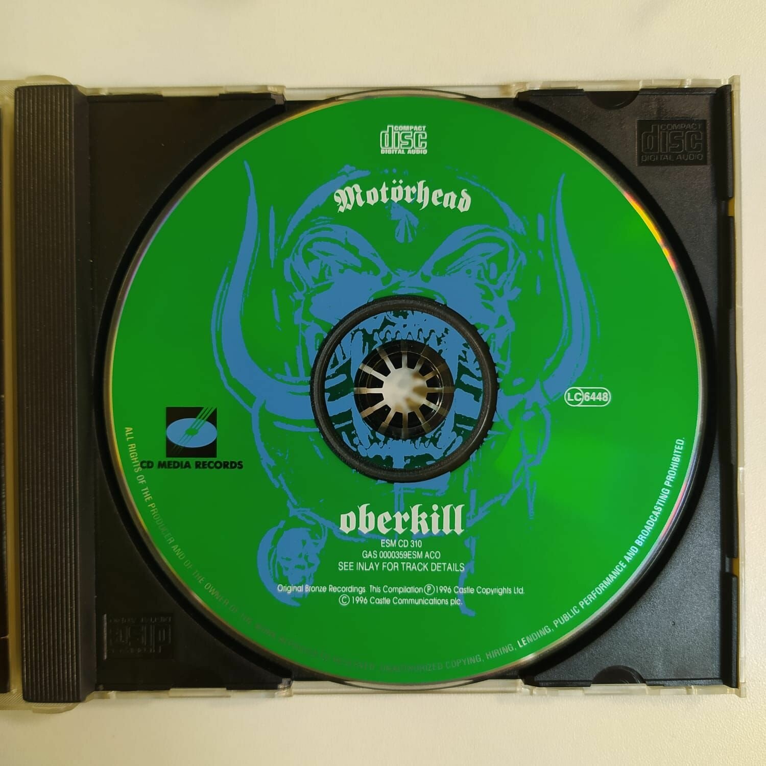 Компакт диск CD Motorhead - Overkill (Россия 1997г.) (Bootleg) — фото 1