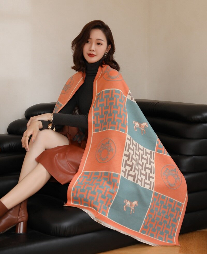 Шаль для женщин