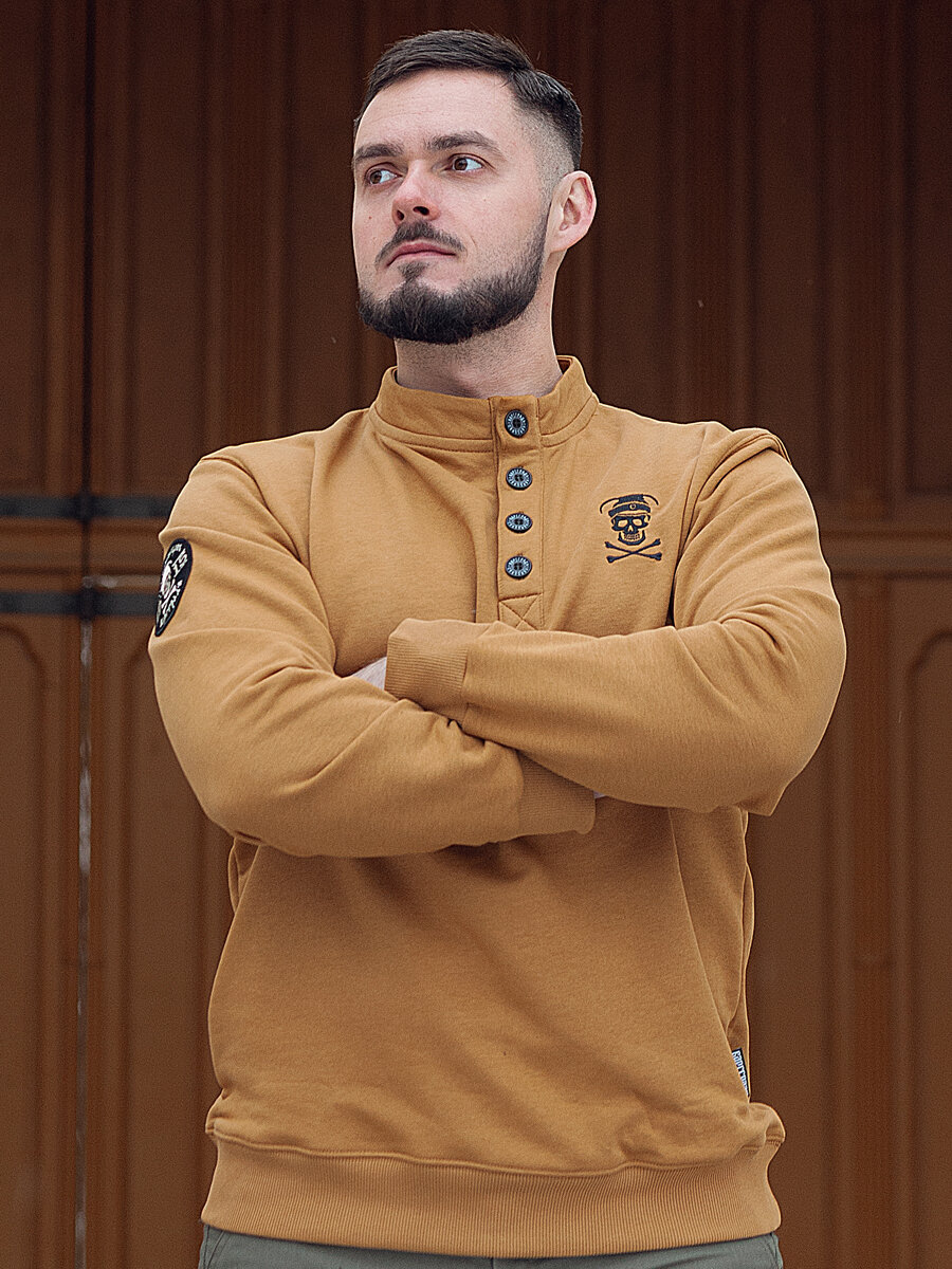 Свитшот Варгградъ 1915