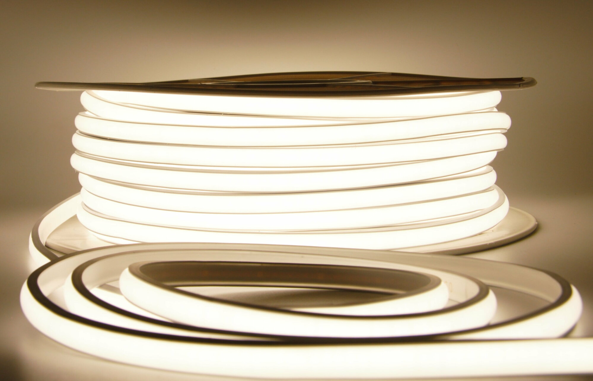 Гибкий неон ShopLEDs Гибкий неон СОВ SL CSP, 288 Led, IP65, 220V 50CM (дневной белый 4000K), 10м