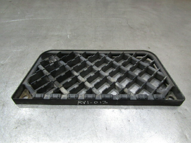 Подножка правого корпуса ступеней верхняя Renault Premium