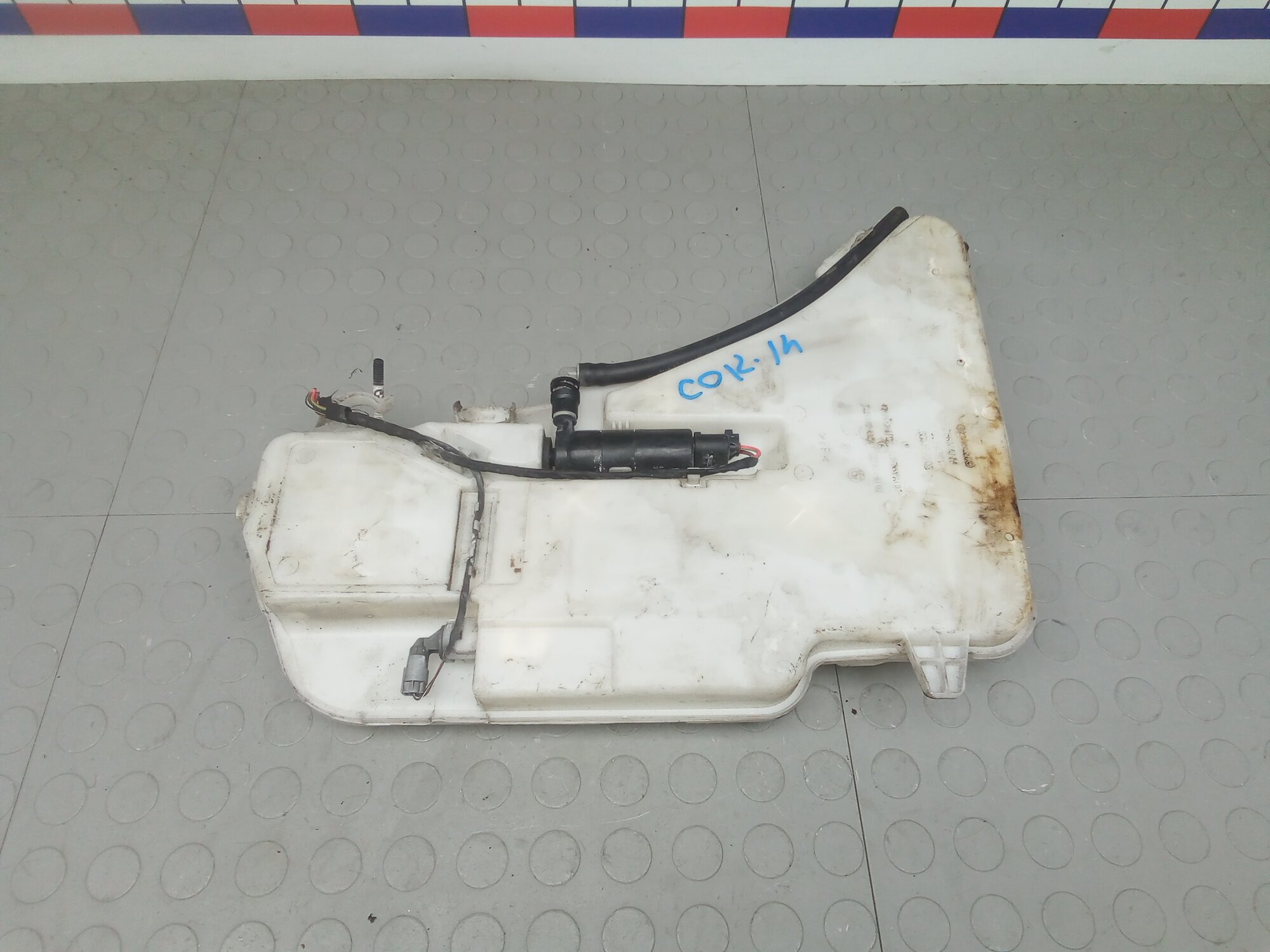 Бачок омывателя BMW 7 F01