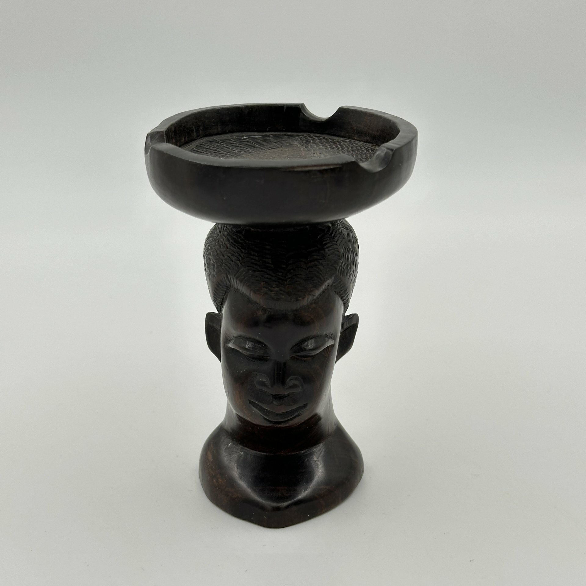 Пепельница "Голова африканца", дерево, резьба, Африка, 1970-1990 гг.