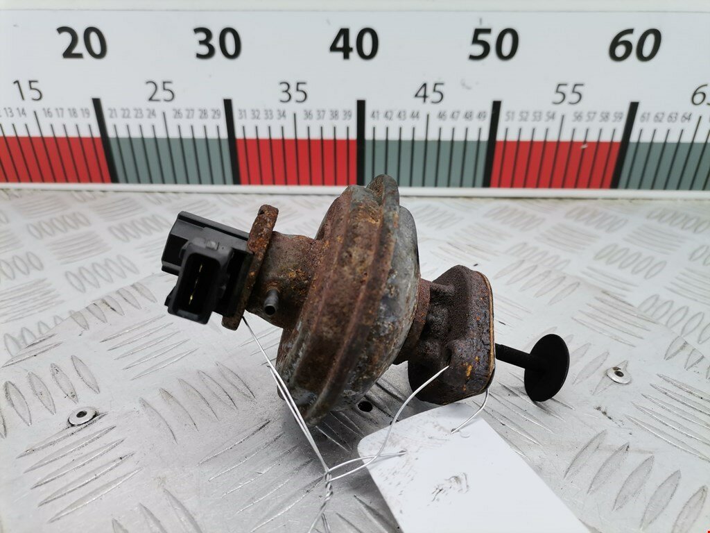 Клапан ЕГР EGR BMW 1-Series (E81/E82/E87/E88) 11717801942 арт. 1993375