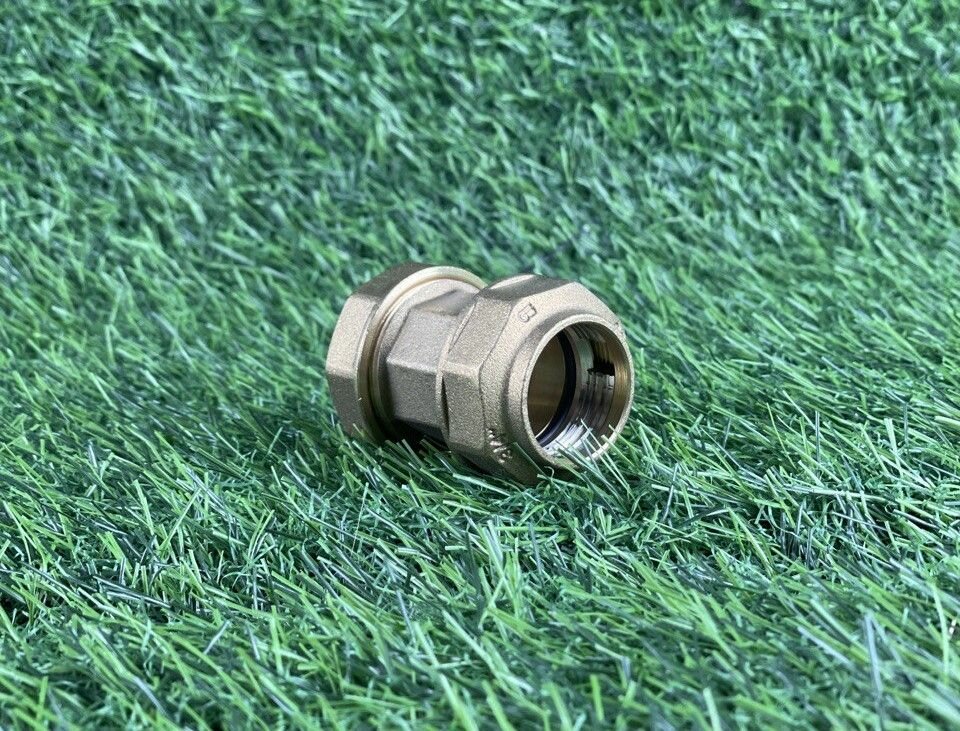 Муфта соединительная для ПНД труб 25 мм латунь GENEBRE (Made in Spain)