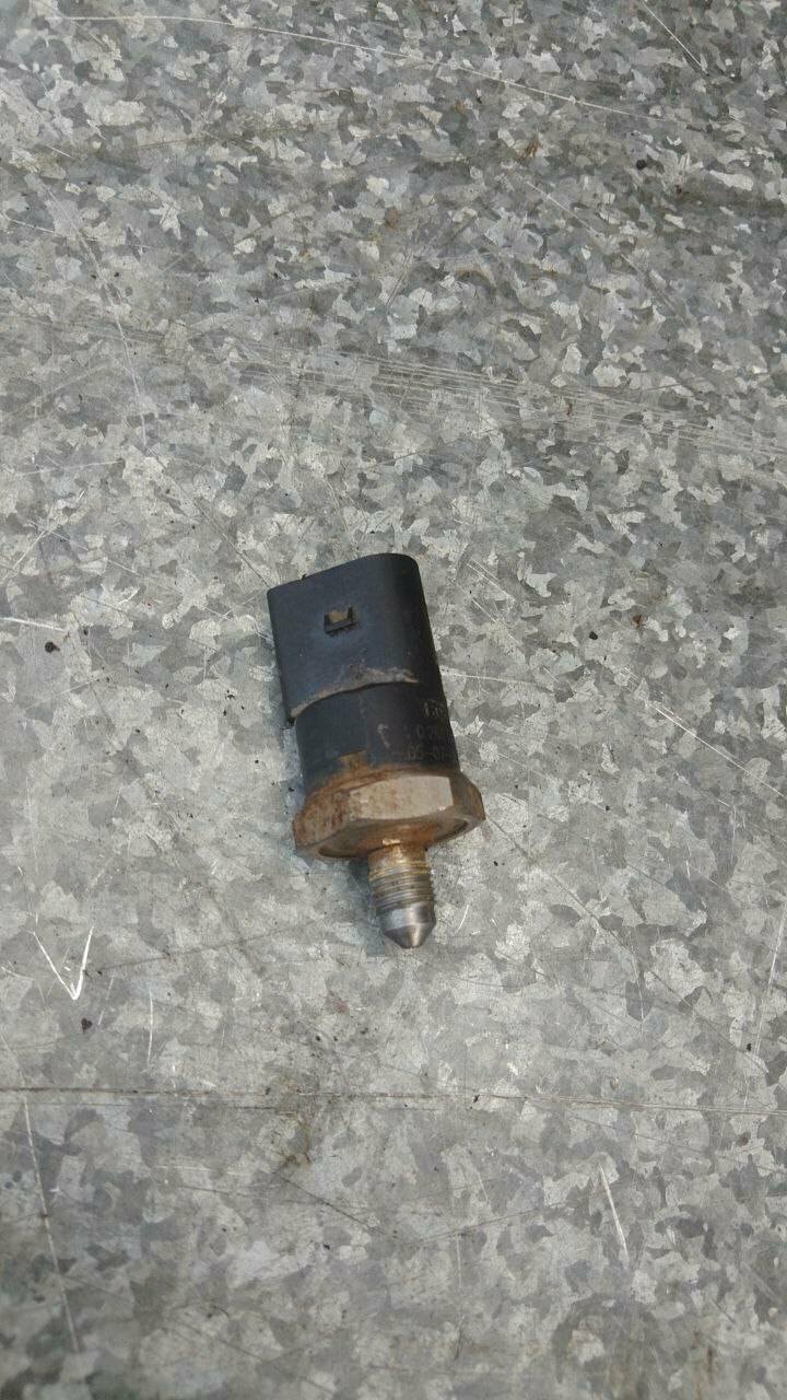 Клапан ТНВД Volkswagen Passat B6 2006 0261545008