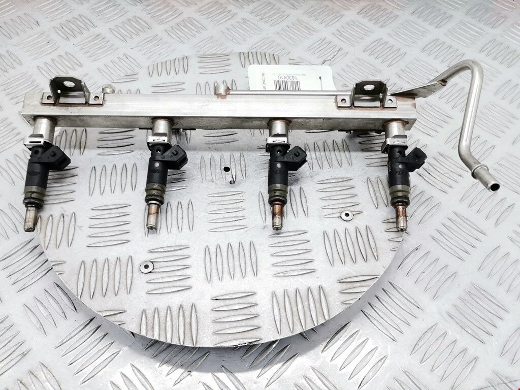 Форсунка бензиновая электрическая BMW 3-Series (E90/E91/E92/E93) 13537506158 арт. 1830416