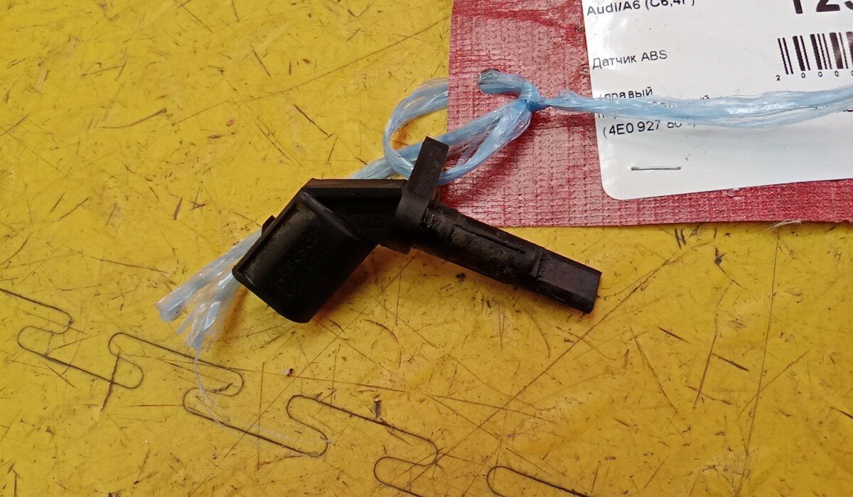 Датчик ABS A6 (C6,4F) Audi 4E0927804