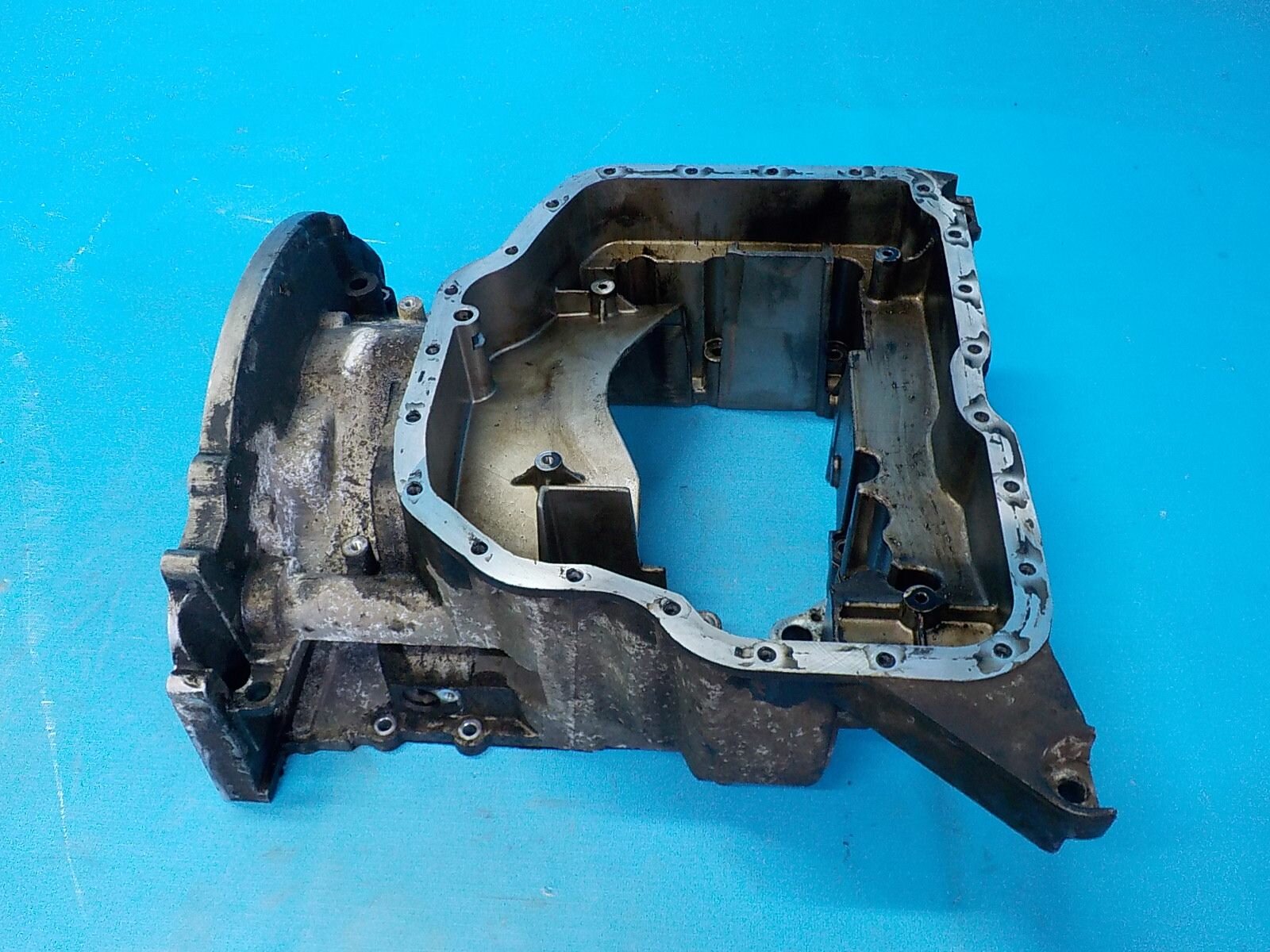 Масляный поддон двигателя VOLKSWAGEN Touareg 1 (7L) 2002-2010 059103603AP - Б/У