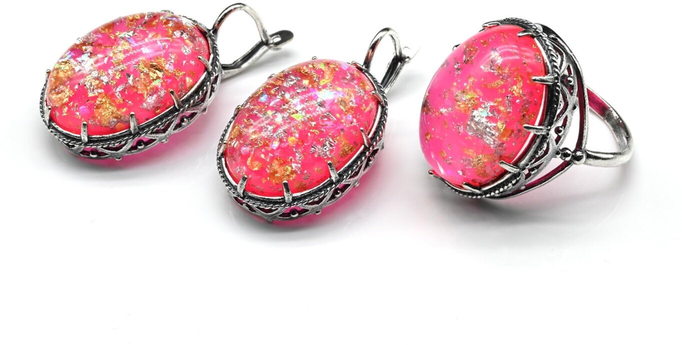 Комплект бижутерии: серьги, кольцо, опал