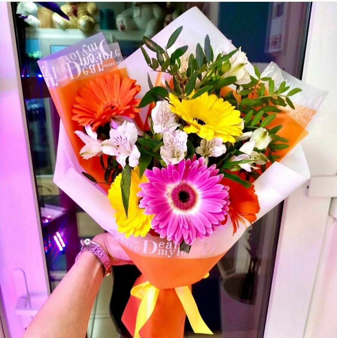 Герберы и альстромерии / Букет / Цветы