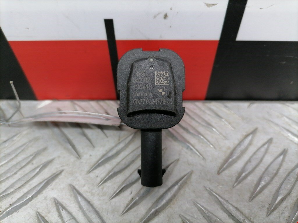 Датчик удара BMW 5-Series (F07/F10/F11/F18) 65779224178 арт. 652743