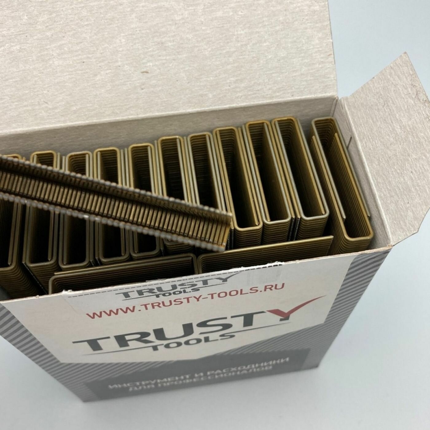 Скоба узкая Trusty 92 тип 40 мм. Тип: 92, H, JK-664 92/40-RUS