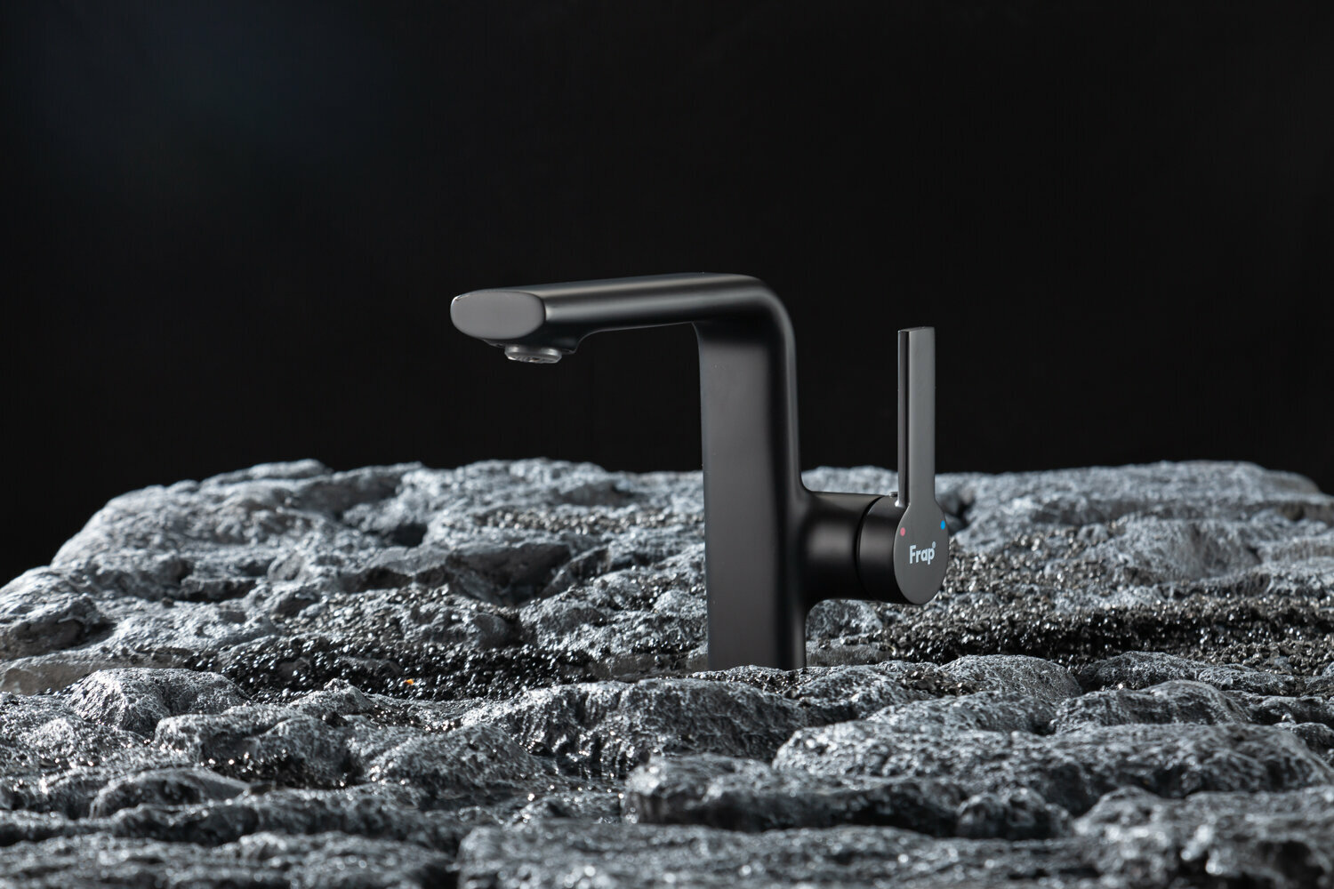 Смеситель для раковины FRAP F1088-6 черный, d30, латунь, гайка