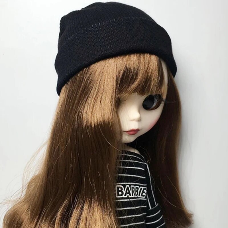Черная вязаная шапка для кукол Blythe DLBell