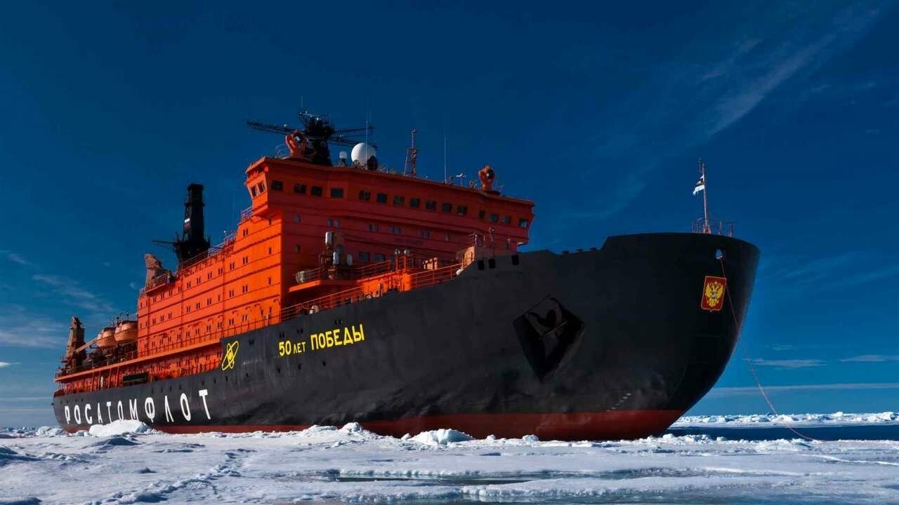 Картина на холсте 110x60 LinxOne "Авто, машины, мото, транспорт" интерьерная для дома / на стену / на кухню / с подрамником