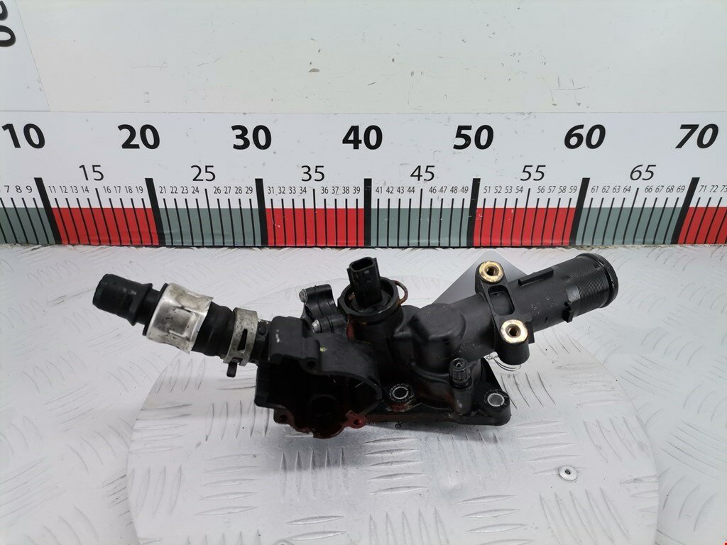 Корпус термостата Nissan Juke 110609813R арт. 1721185