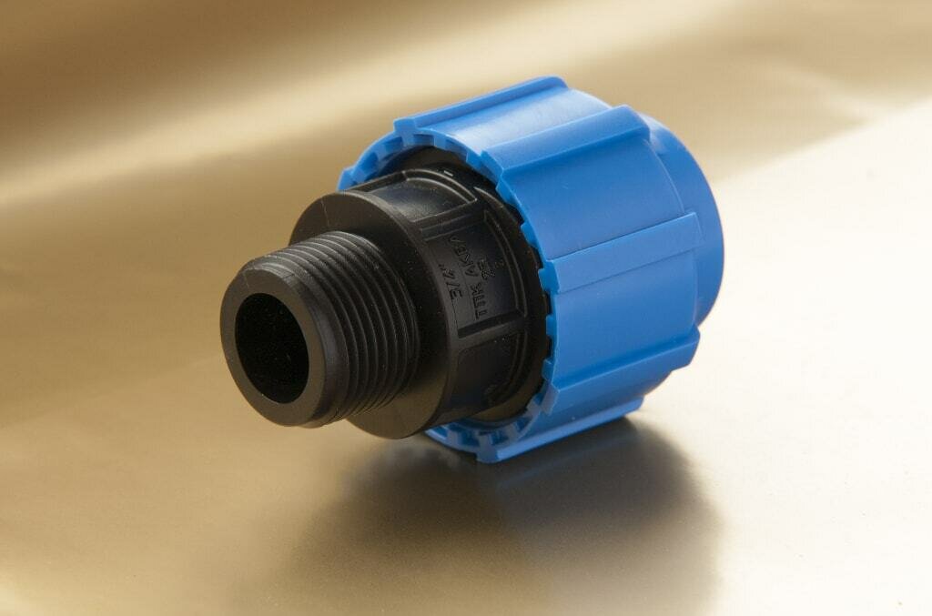 Муфта ПНД (компрессионная) переходная 32 мм с наружной резьбой 1" ТПК аква