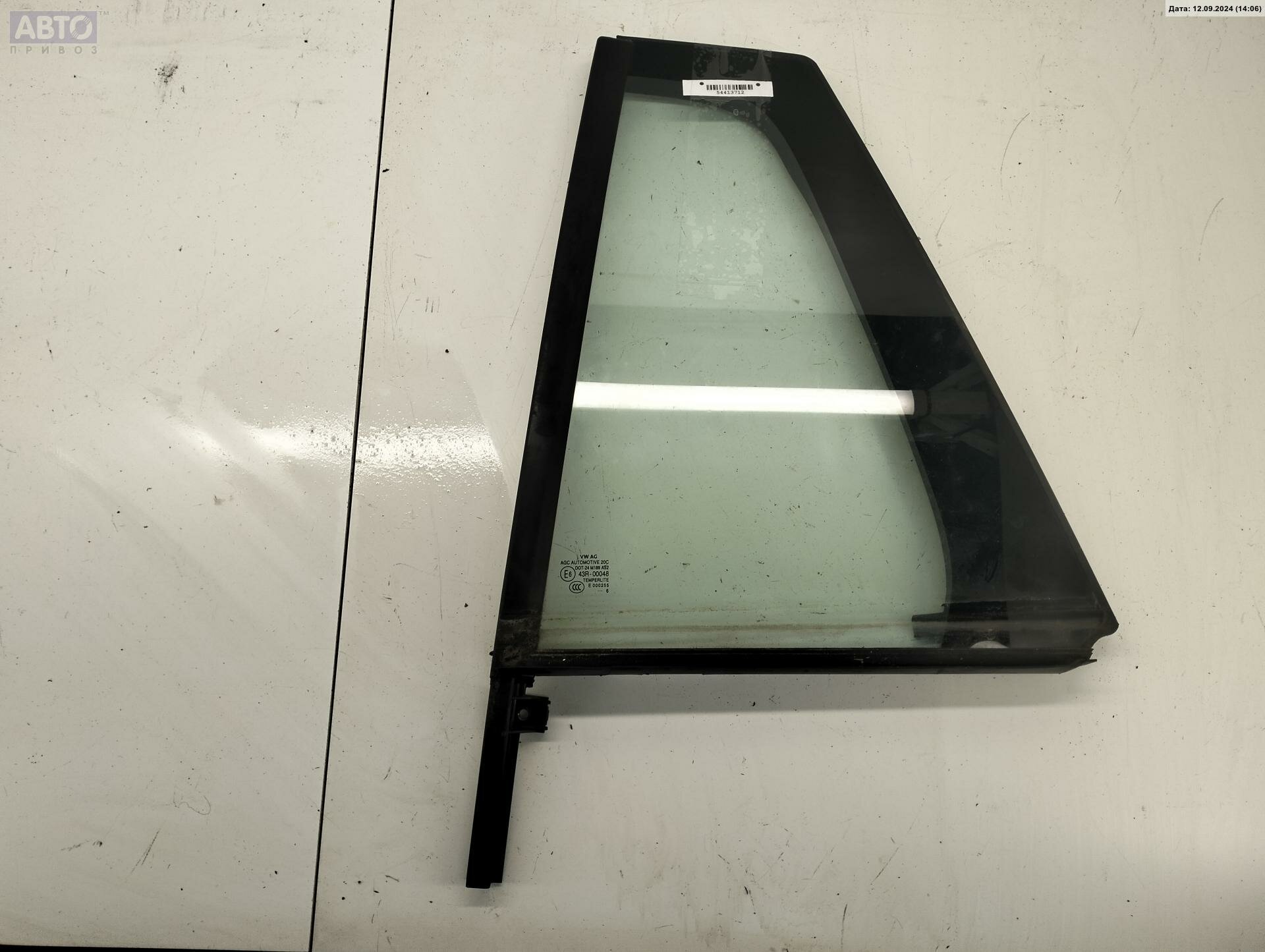 Стекло форточки двери задней левой Skoda Rapid