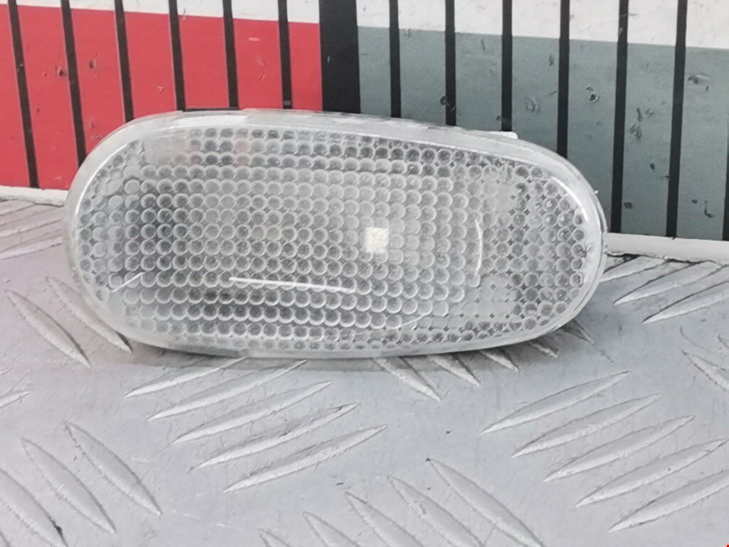 Плафон салонный Opel Omega B 90440210 арт. 2194968