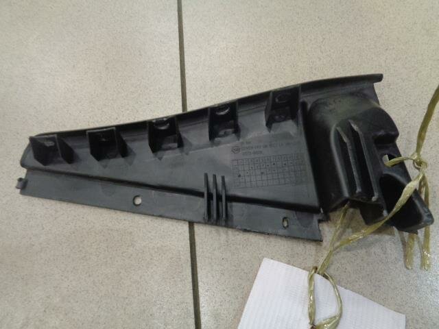 Уголок двери передней левой внутренний от SsangYong Actyon 2005-2010