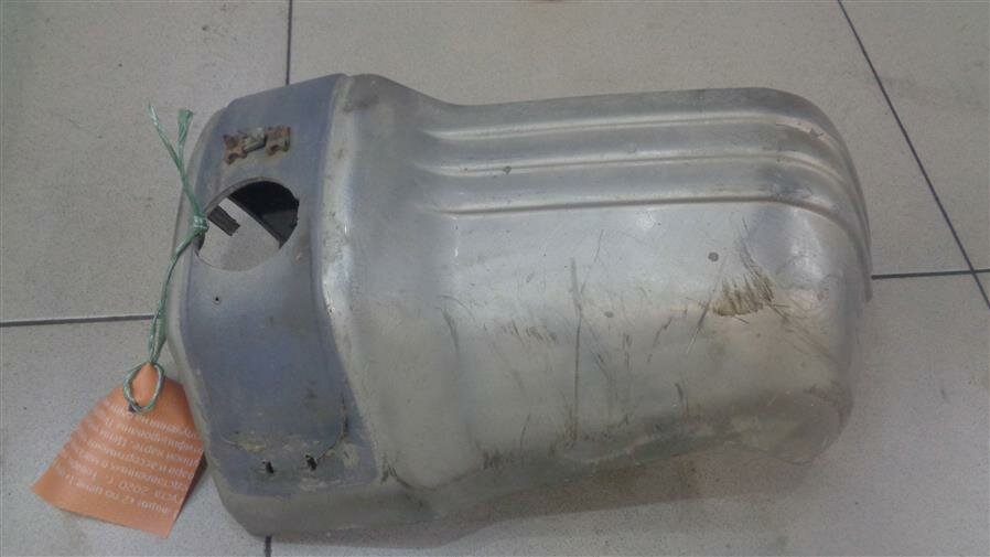 Накладка переднего бампера левая от Mitsubishi Pajero, Montero 2 1991-2004