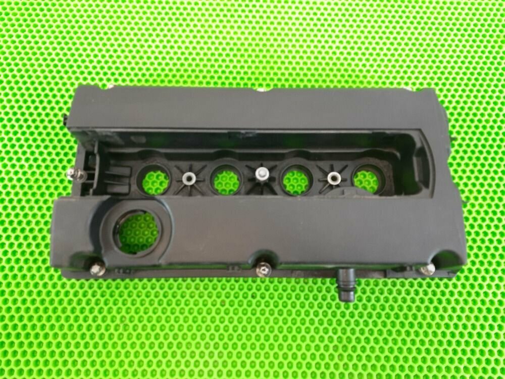 Крышка клапанов Chevrolet Cruze F18D4 55564395 55556284
