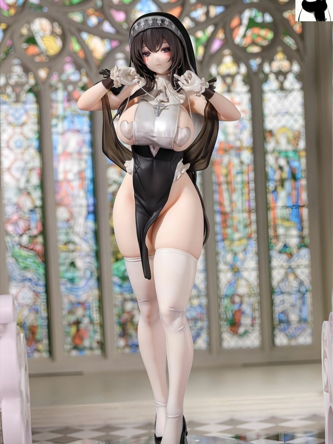 Фигурка Молящаяся монахиня 25 CM
