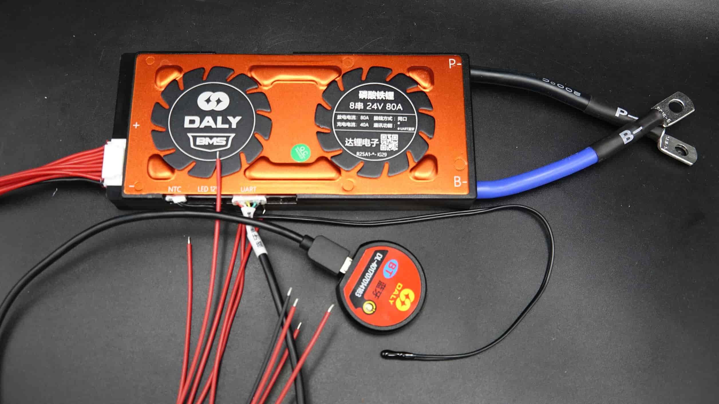 8S Умная Плата защиты Smart BMS DALY Lifepo4 80A c Bluetooth, Водозащищенная, общий порт заряда-разряда