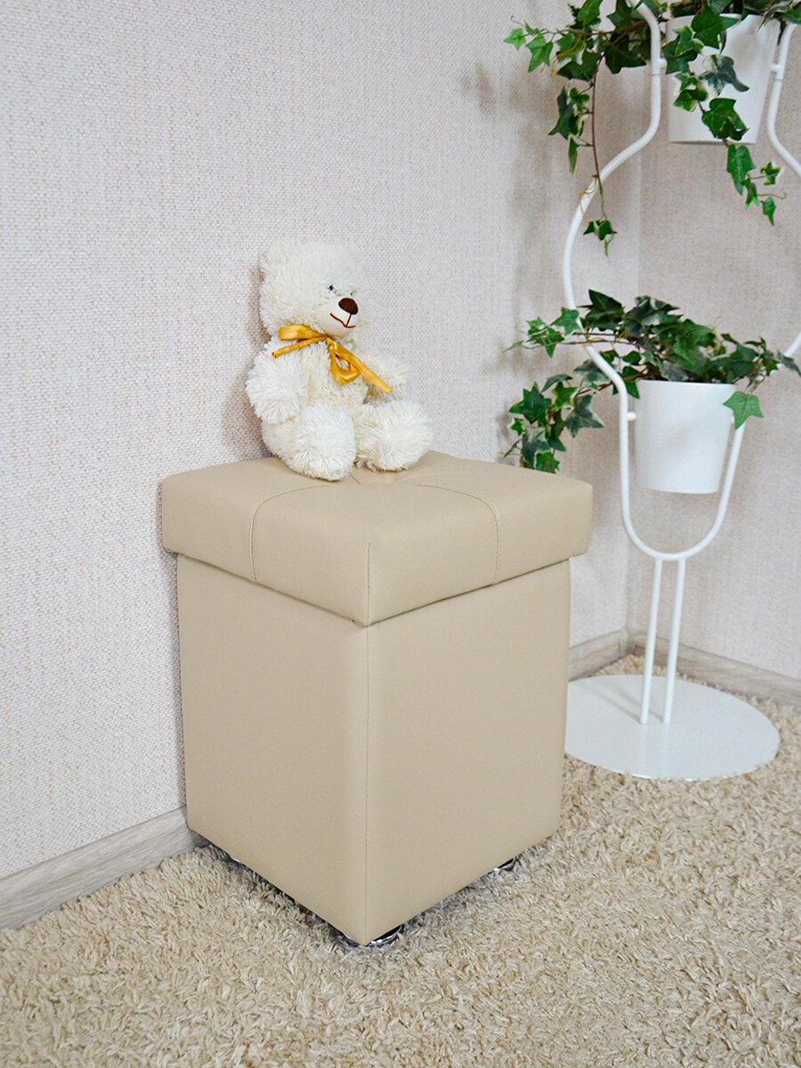 Прочный пуфик для прихожей и спальни 070, 33х33х44 см.