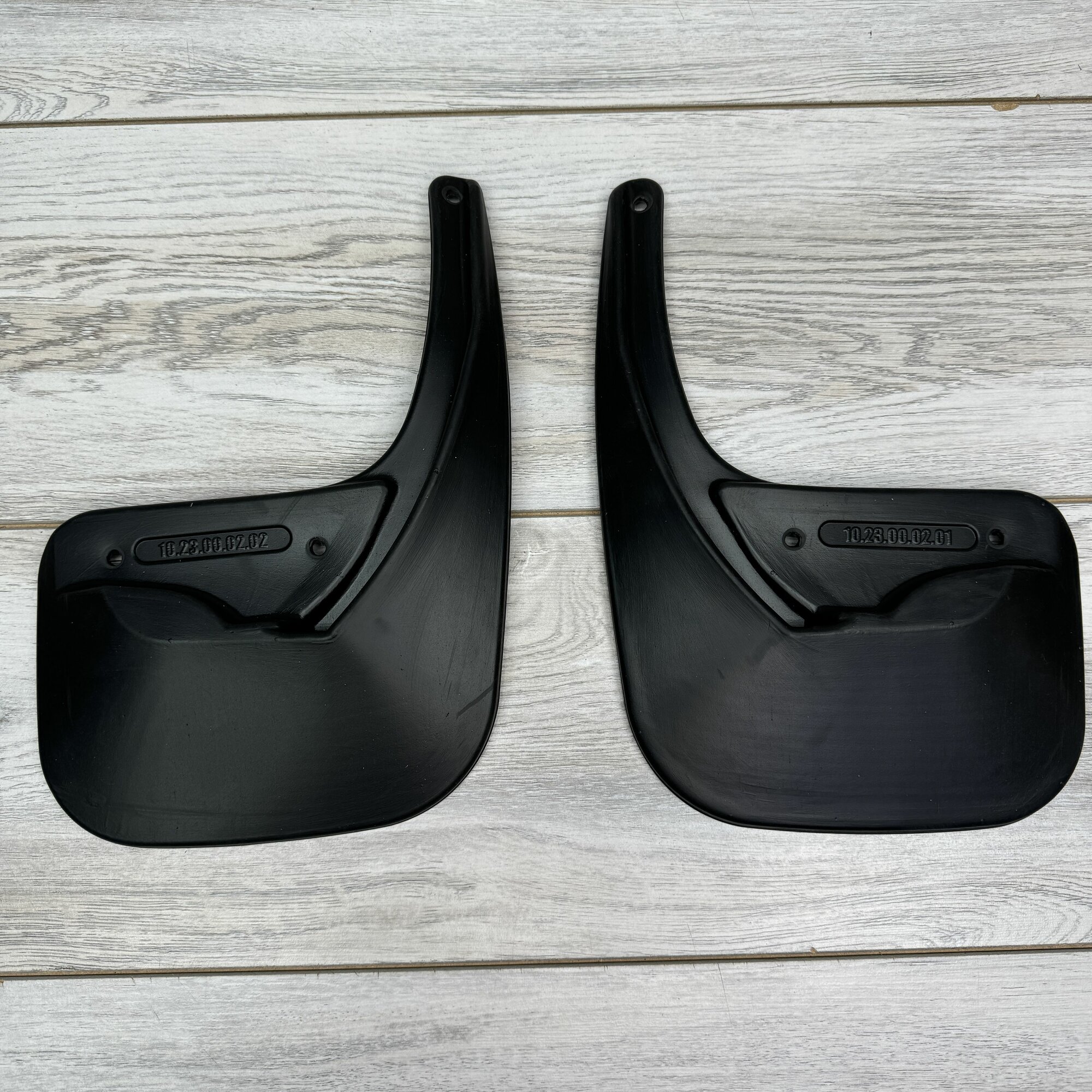 Брызговики задние на Citroen C4 хэтчбек 2011-2018 (Ситроен )