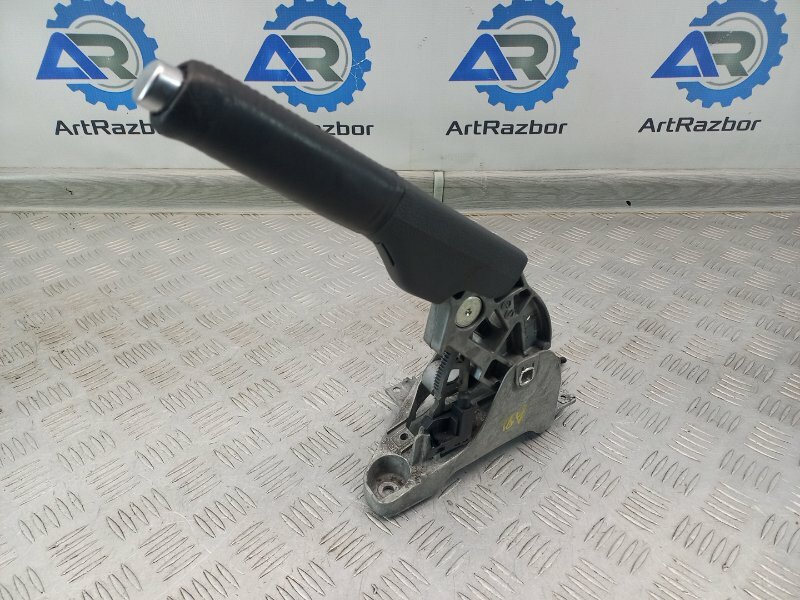 Б/У Ручник Volkswagen Golf 5 MK5 / Фольксваген Гольф 5 MK5 1.4 BMY 140Л.С хэтчбек 2008