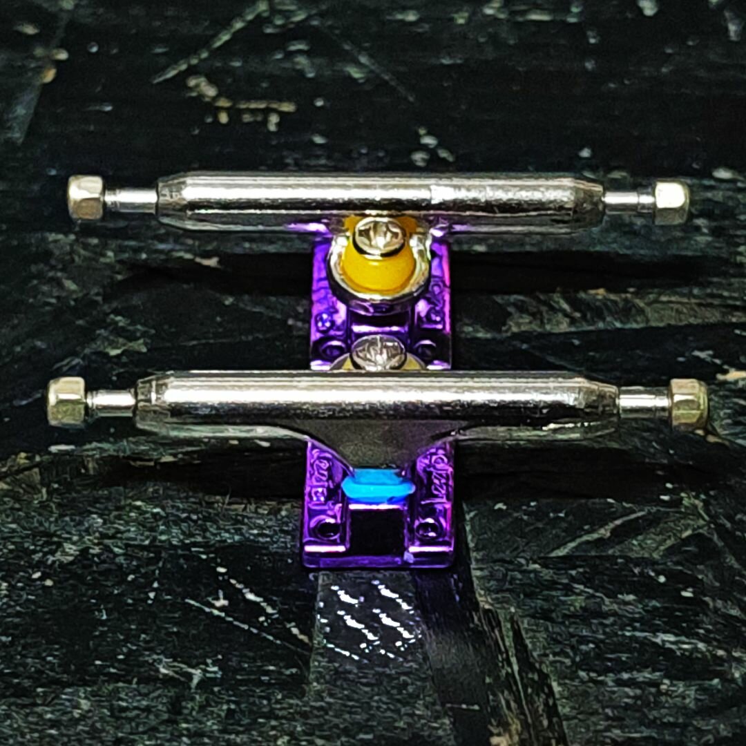 Подвески для фингерборда MSS Pro 2.0 inverted 32 мм silver/purple