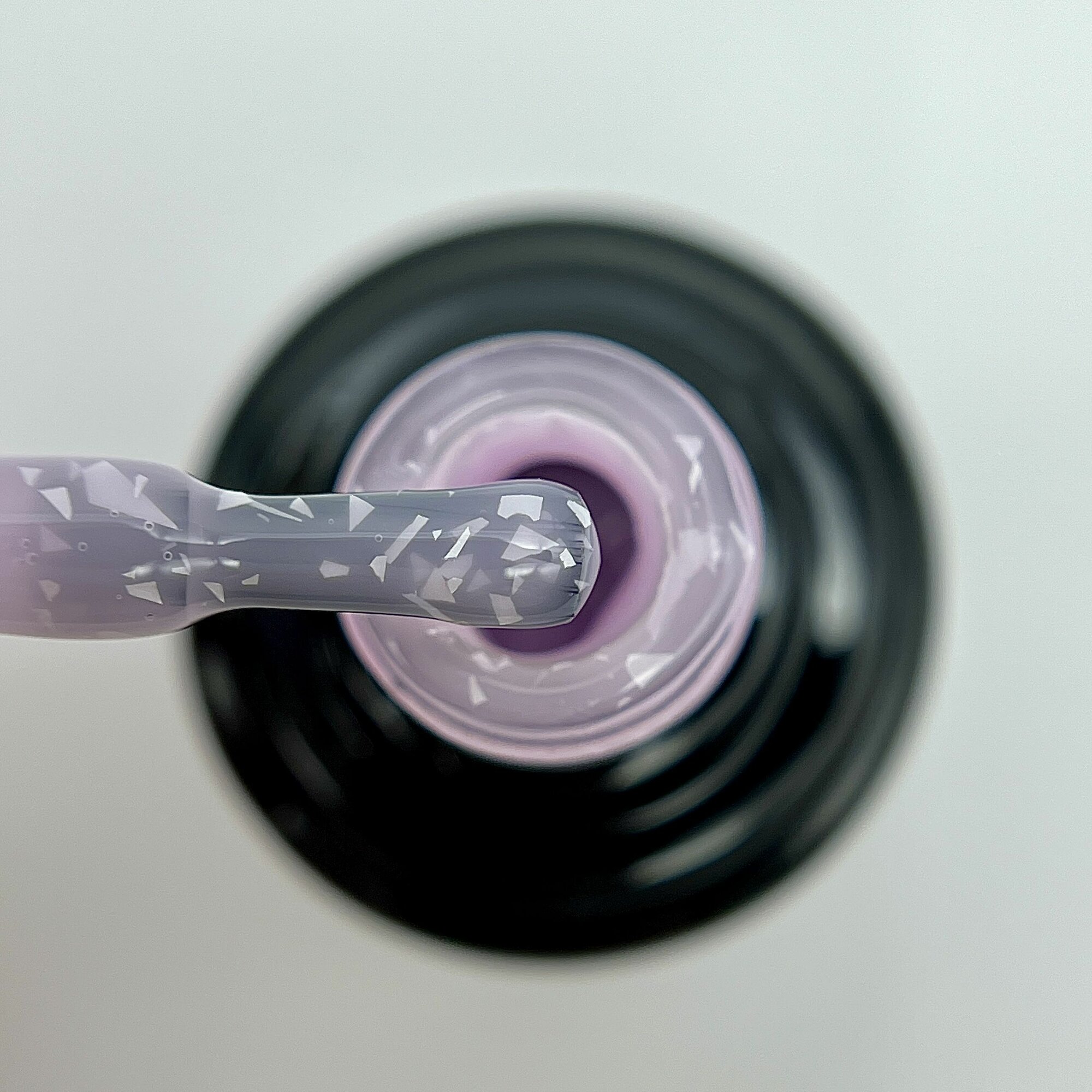 Y.ME Камуфлирующая база Fluffy Base 04 (бледно-розовый), 14мл, с жемчужными хлопьями для маникюра и педикюра, каучуковая, цветная, базовое покрытие для ногтей с хлопушками, основа под гель лак