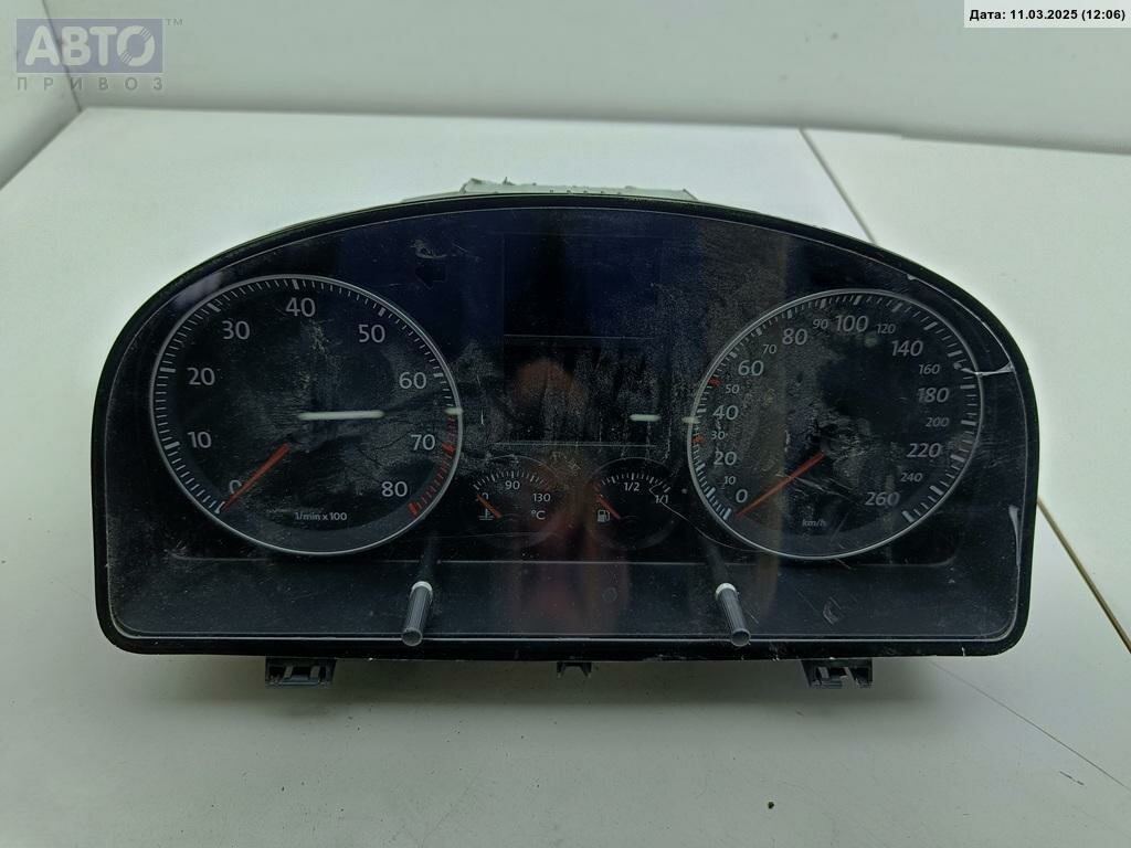 Щиток приборный (панель приборов) Volkswagen Touran