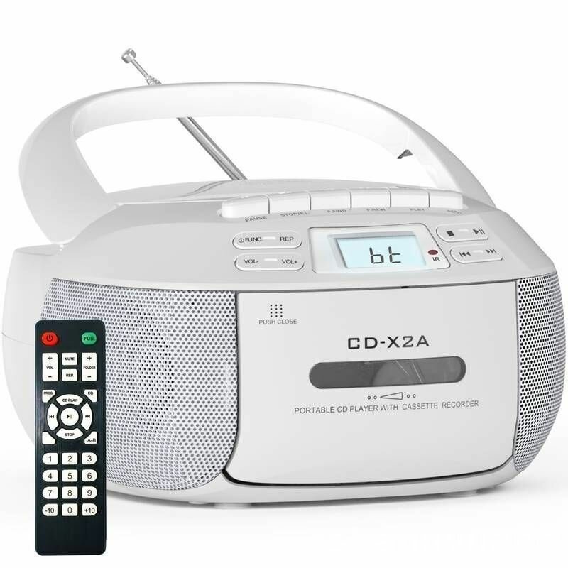 Компактный премиум плеер для воспроизведения и записи CD дисков и кассет, оснащенный стереосистемой с двумя динамиками, питанием от батареек и функцией домашнего AM FM радио