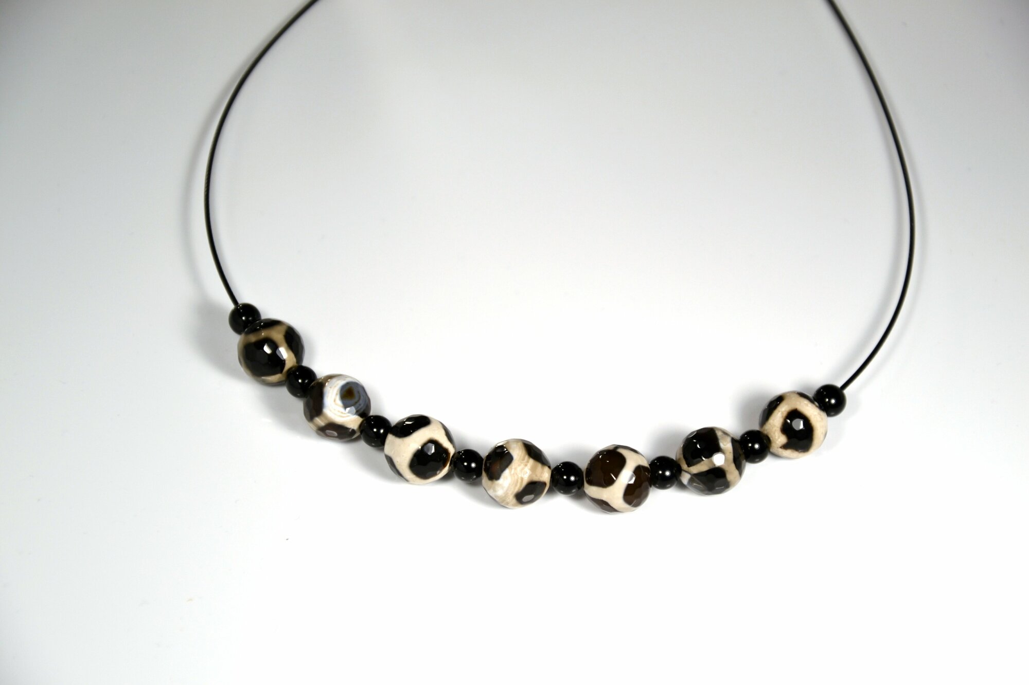 Колье, агат