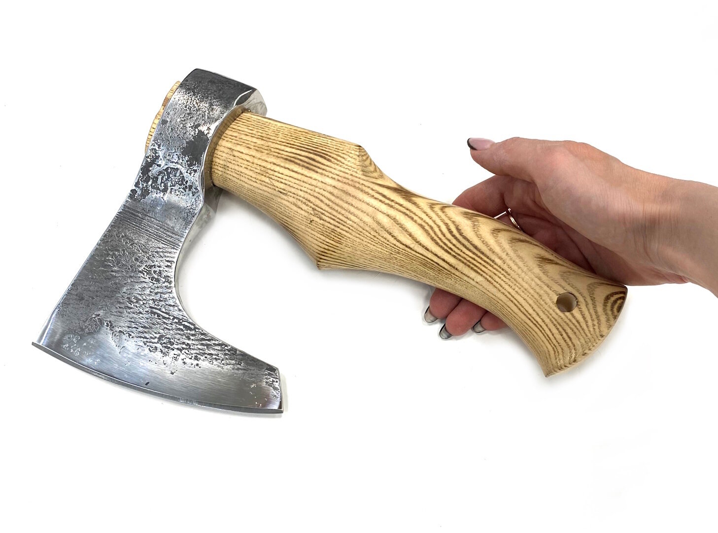 Топор кованый малый, сталь 9ХС, рукоять ясень