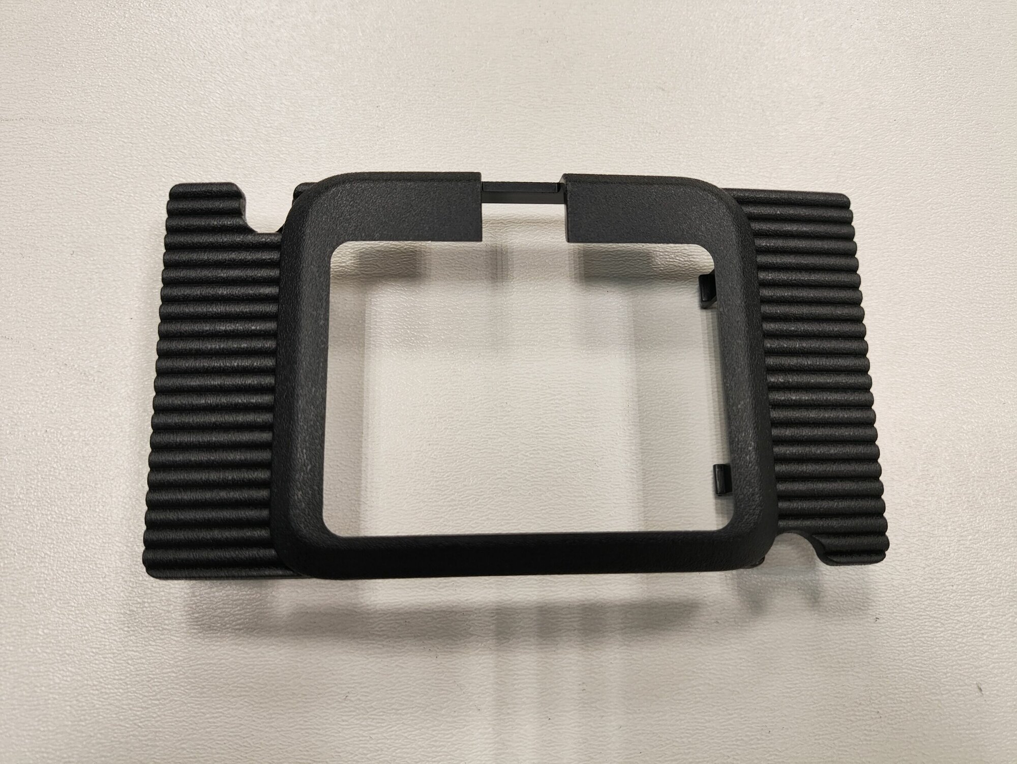 Рамка радара бампера переднего Changan CS85 Coupe [2.0 16V 8AT внедорожник Turbo] S302F2713050100