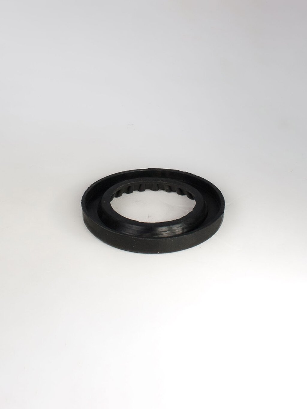 Проставка пружины Chery T11-2911031