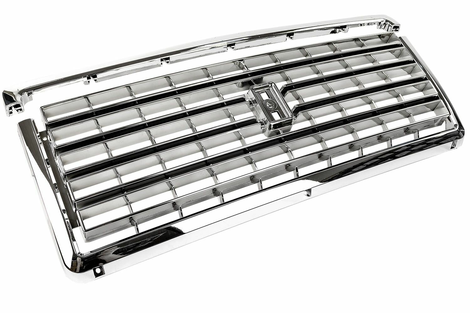 Декоративная Хром решетка радиатора в сборе с молдингом для ВАЗ 2107