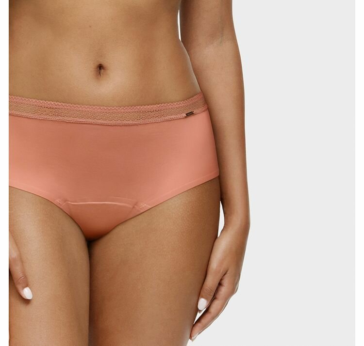 Трусы менструальные Chantelle Life period Lace C16L40