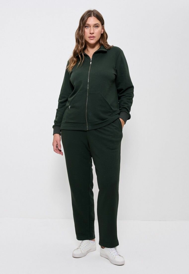 Костюм спортивный