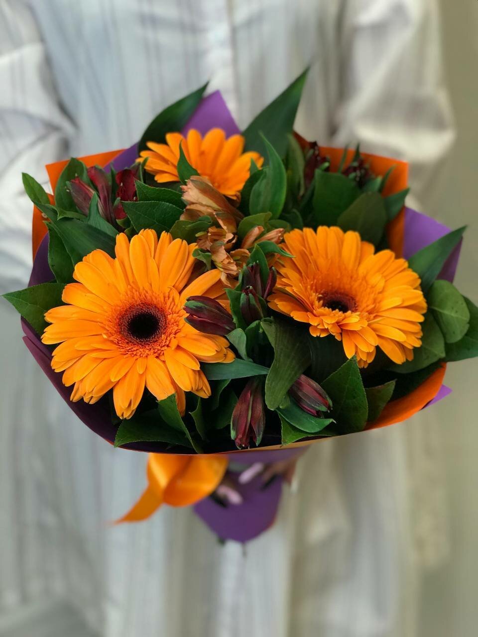 Букет из гербер и альстромерий «Юпитер» - M (до 35 см)